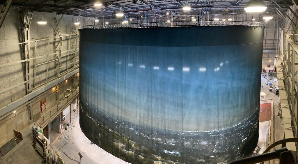 How A Rosco SoftDrop® Created The Hollywood Setting For The Substance